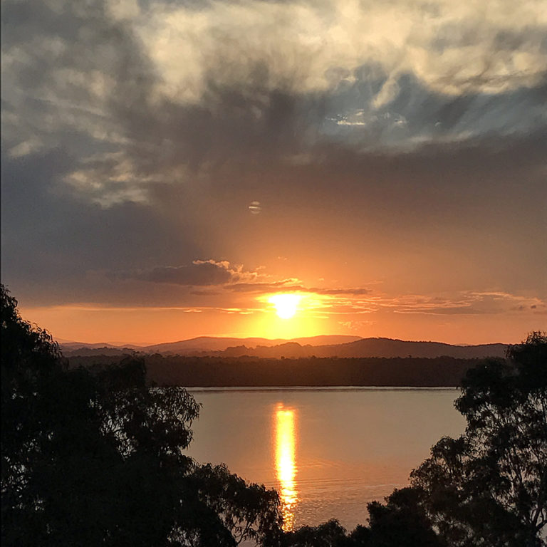 Small Sunset 3 Forster Accommodation | Wallis Lake Cottages
